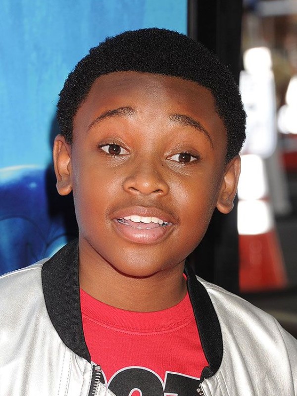 Caleel Harris Biography, Net Worth, Movies, TV Shows, Parents, and More ...