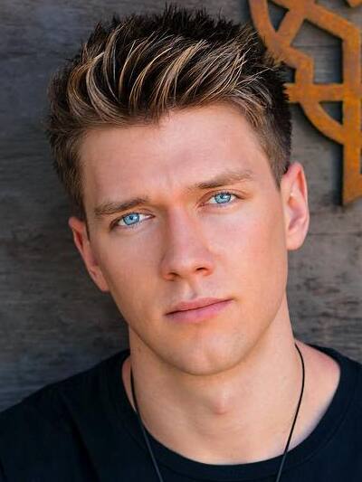 Collins Key — Bio, Parents, YouTube career, Girlfriend, Net worth ...