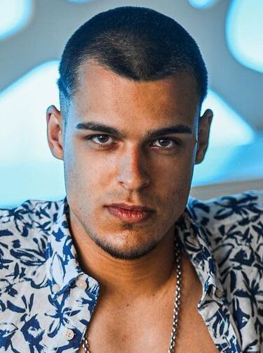 David Díaz — Bio, Parents, YouTube career, Girlfriend, Net worth ...