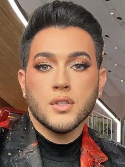 Manny Mua — Bio, Parents, YouTube career, Relationship, Net worth ...
