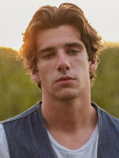 Luke Foushee — Bio, Parents, Instagram career, Girlfriend, Net worth ...