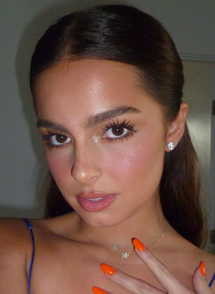 Addison Rae — Bio, Parents, TikTok and YouTube career, Podcast, Movie ...