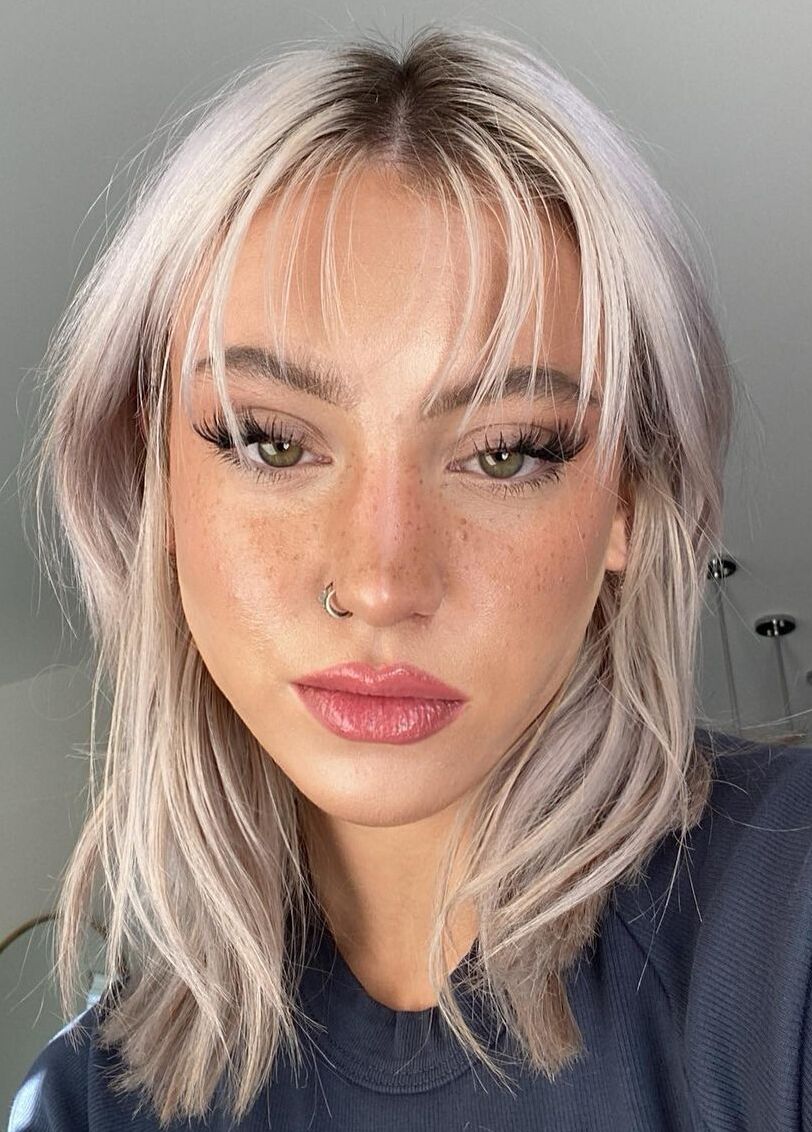 Riley Hubatka — Bio, Parents, TikTok career, Relationship, Net worth ...