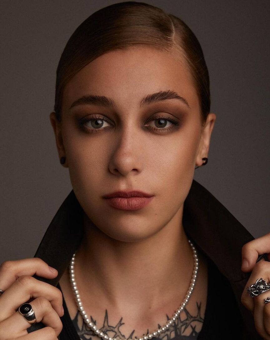 onlyjayus (Isabella Avila) — Bio, Parents, TikTok career, Relationship ...