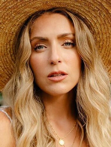 Chantelle Paige — Bio, Parents, Pop music career, Relationship, Net ...