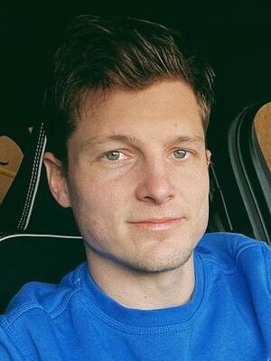 Josh Herbert — Bio, Parents, YouTube career, Relationship, Net worth ...